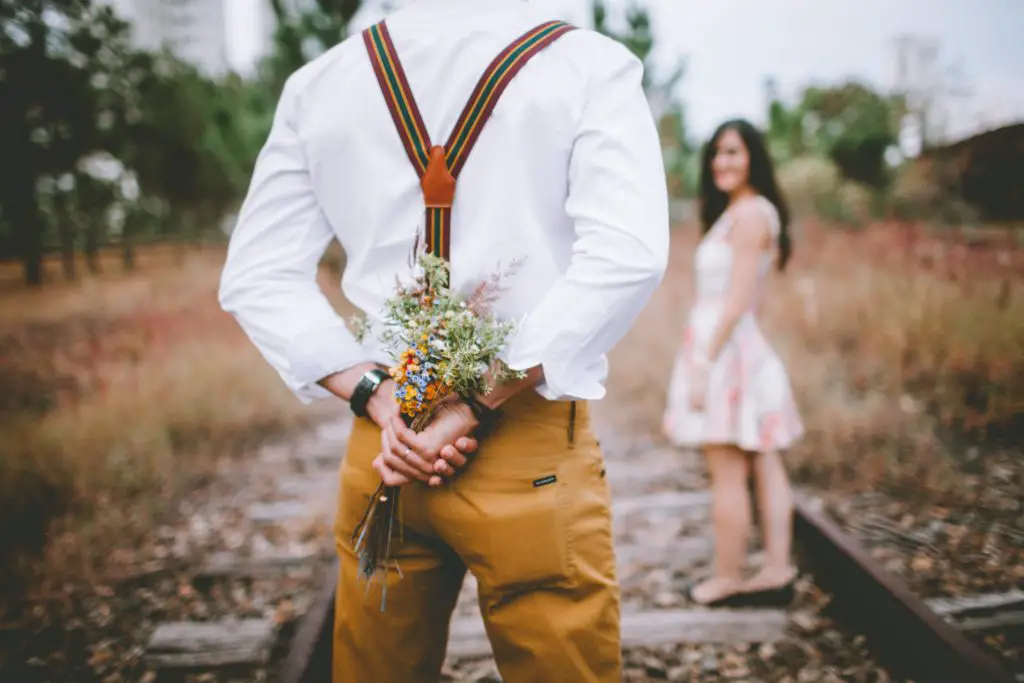 what-to-do-for-our-1-year-anniversary-7-romantic-and-unique-things-to